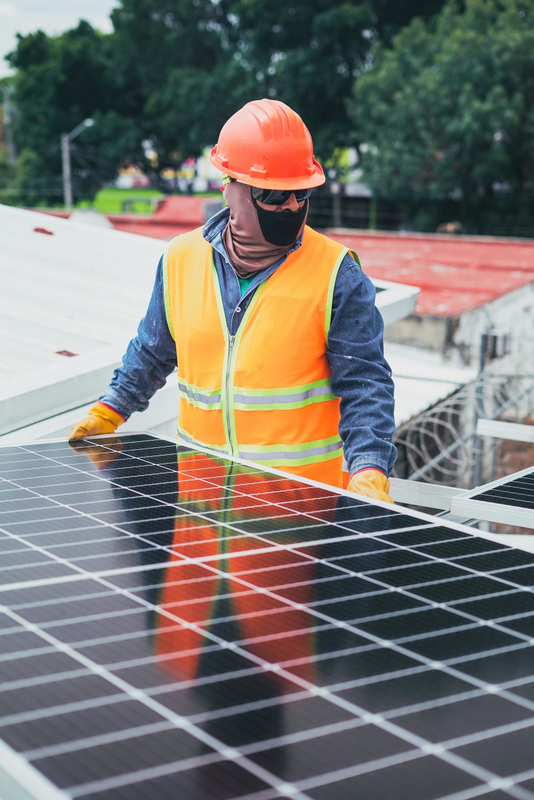 Hidroelectrica lansează un proiect pilot: parc fotovoltaic plutitor pe ...
